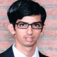 Best Management Courses to Advance Your Career in 2025